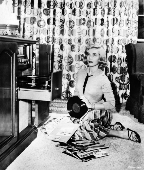 Liz Scott – Once upon a screen…