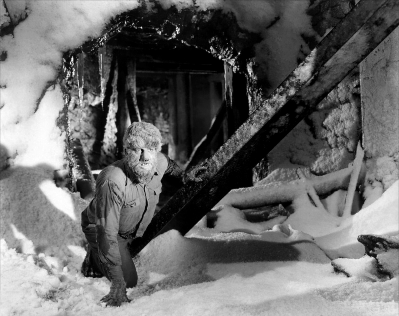 FRANKENSTEIN MEETS THE WOLF MAN on this day in 1943 – Once upon a screen…