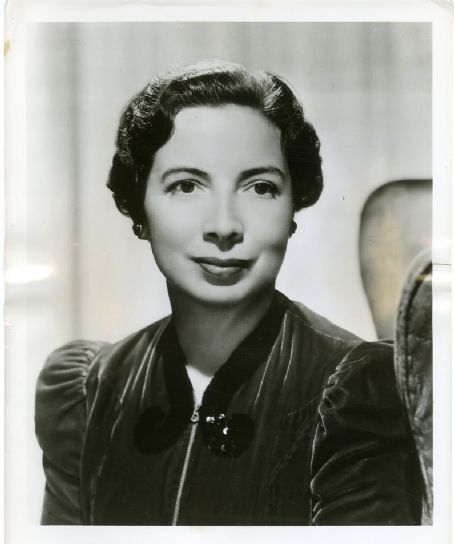 Sara Haden – Once upon a screen…