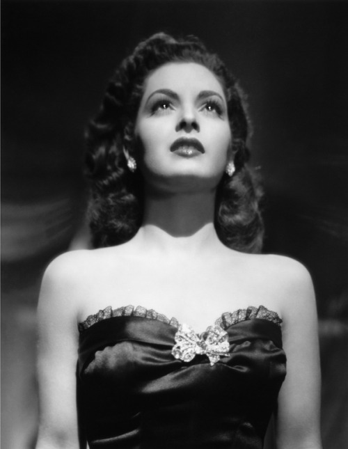 Elsa Aguirre – Once upon a screen…