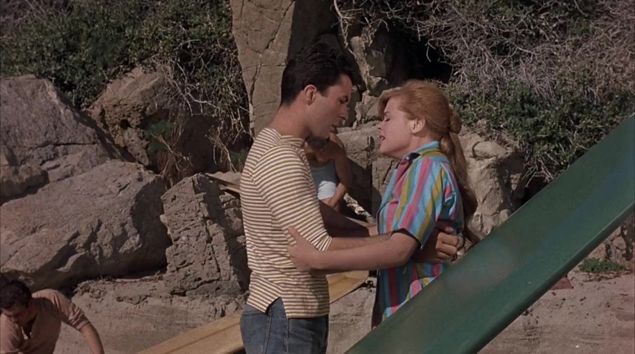 Fun in the Sun: GIDGET GOES HAWAIIAN (1961) – Once upon a screen…